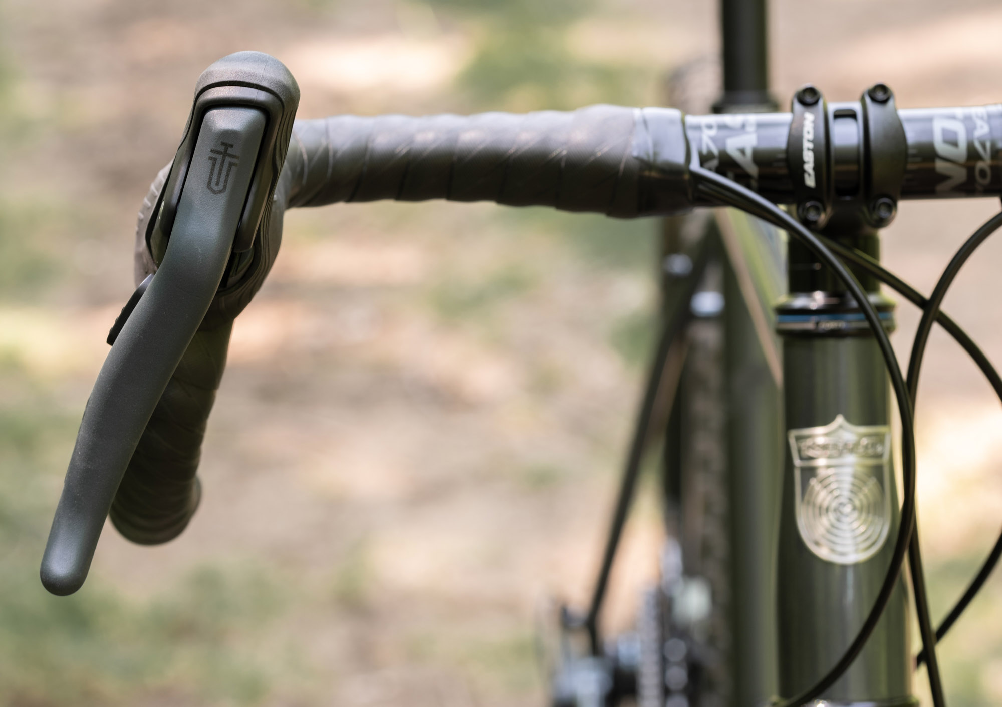 Todo lo que sabemos del nuevo grupo de MicroSHIFT SWORD – Pedal y viento